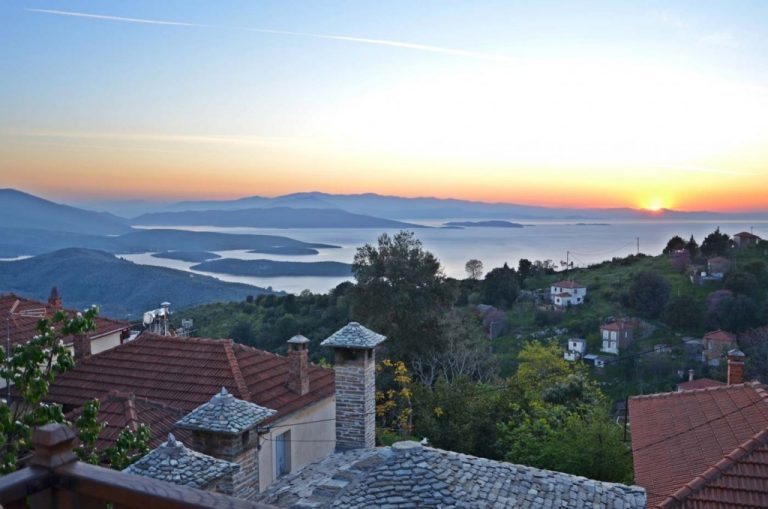 In the lovely village Lafkos, South Pelion - Driver Stories